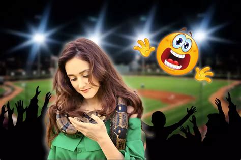 Indiana Baseball Team Hosts Emotional Support Python Night
