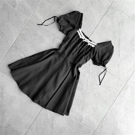 Cукня — ціна 230 грн у каталозі Короткі сукні Купити жіночі речі за доступною ціною на Шафі