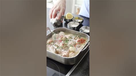 연말 홈파티를 위한 프랑스 가정식 치킨스튜 🍗 치킨프리카세 Youtube