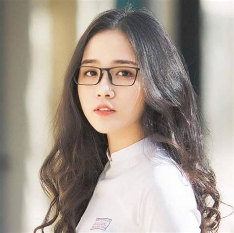 Riassunto Di Ragazze Carine Con Gli Occhiali Estremamente Carini