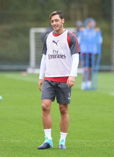 Post [163518050882] Game Set Tumbex