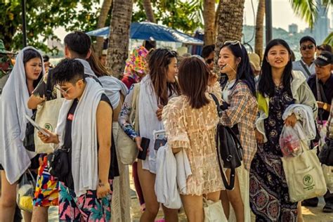 Cultural Etiquette In Thailand Understanding Local Practices