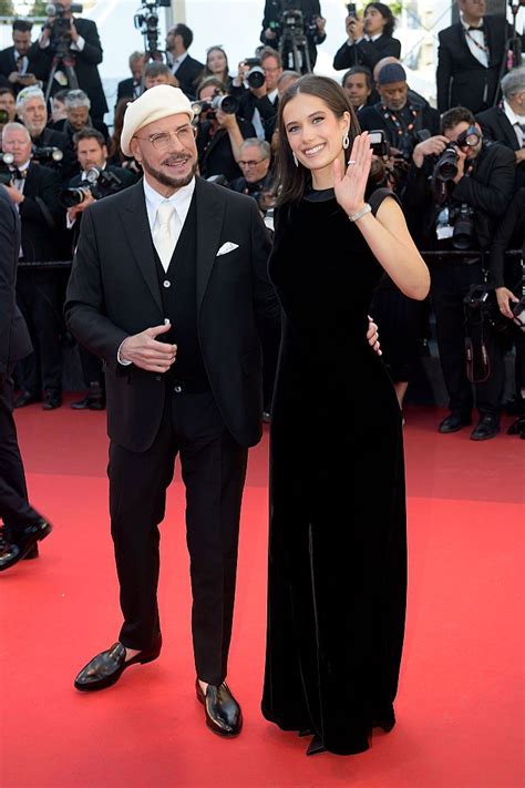 La Felicidad De John Travolta Junto A Su Hija Ella Bleu En El Festival
