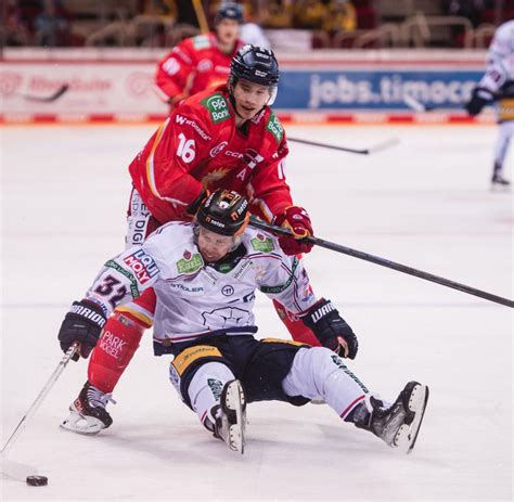 Ex Stanley Cup Sieger Cumiskey Verlängert Bei Der Deg Welt