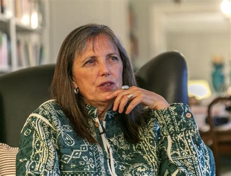 Claudia Piñeiro La Literatura Y El Feminismo Revista Acción