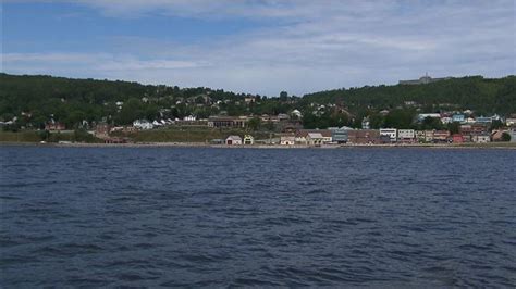 Gaspé Sélève Contre Lhébergement Illégal Radio Canada
