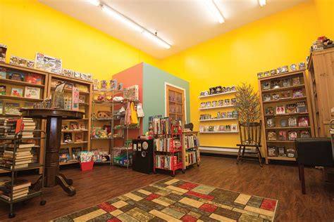 Small Bookstore Design