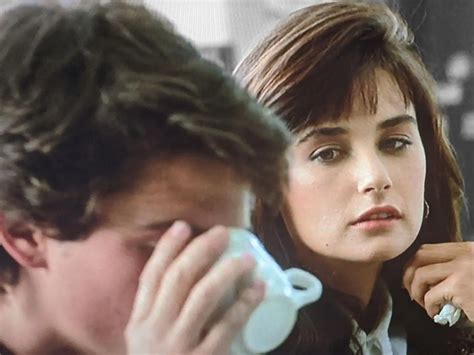 How Demi Moore Looks At Rob Lowe In About Last Night Scrolller