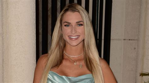 Why Was Kelsey Owens Fired From Siesta Key No Warning Life And Style