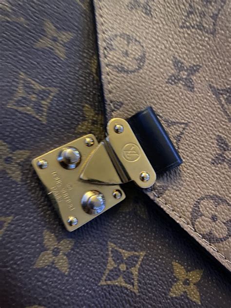 Is This Louis Vutton Purse Legit Album On Imgur