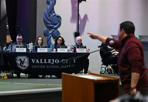 Vallejo School Board Closes Highland Lincoln And Pennycook Times