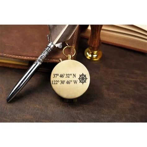 Golden Vintage Engraved Brass Compass For Laboratory Sizediameter 7