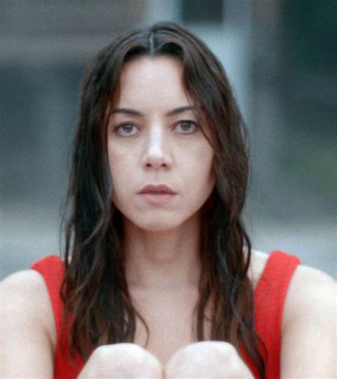 X Aubrey Plaza In Black Bear X Resolution