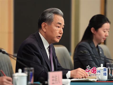 王毅五问美国