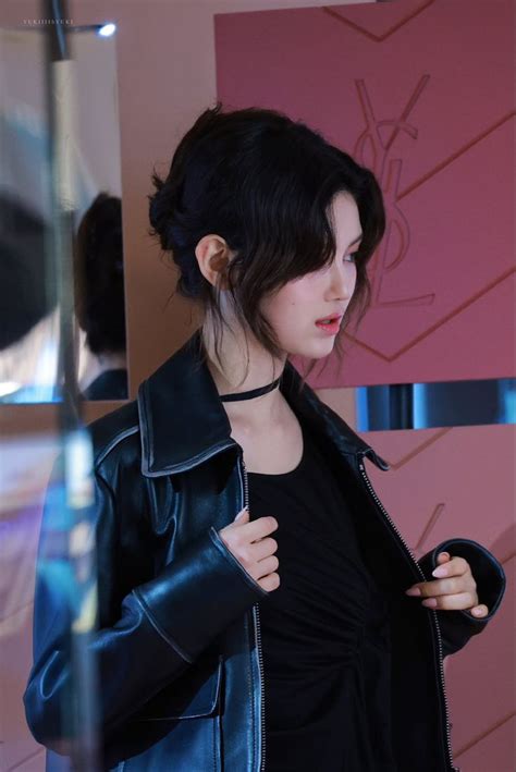 Danielle In 2024 Celebrity Outfits Iz One Minju New Hair