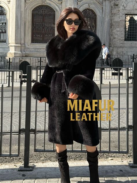 Mía Fur Leather Luxury Winter Coats And Outerwear On Instagram Black
