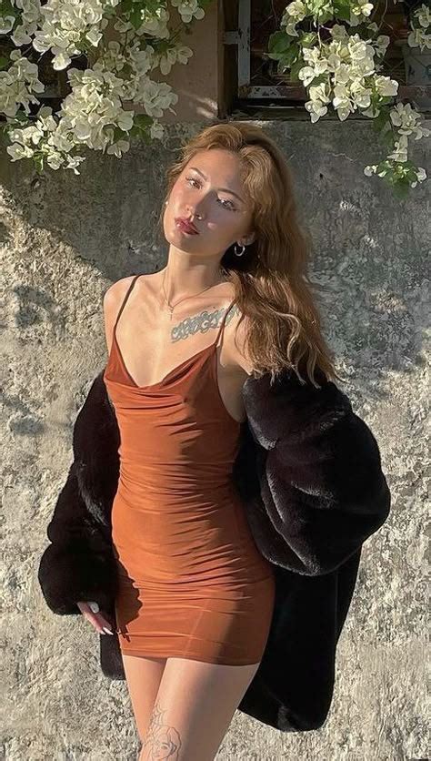 Flat Chested Outfits