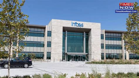 Infosys Hcltech Wipro Others Navigate Challenges From Skipping To