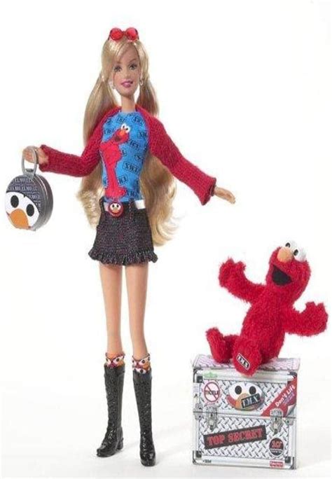 Barbie Loves Tmx Elmo Muñeca Yaxa Colombia