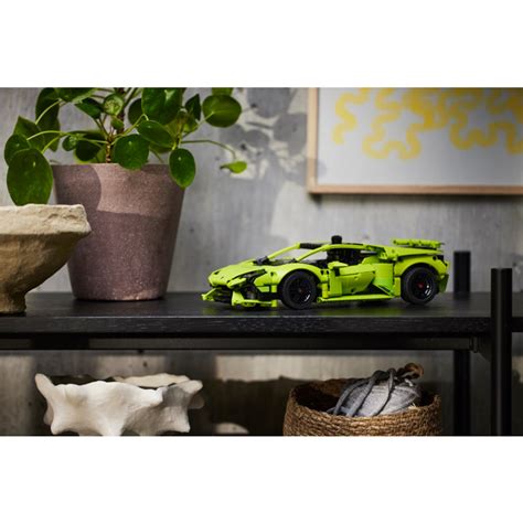 Lego Lamborghini Huracán Tecnica Set 42161 Brick Owl