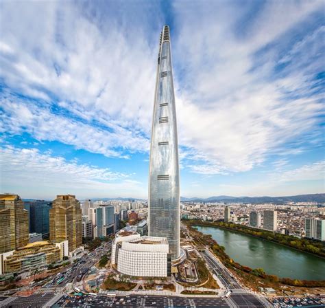 Seouls Lotte World Tower Completes As Worlds 5th Tallest Building