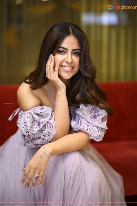 Avika Gor Actress Hd Photos Images Pics And Stills 563237