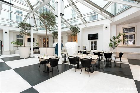 Is There A Bar Or Lounge At H15 Boutique Hotel Pictures And Reviews