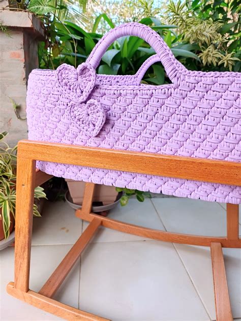 Cesto Moisés E Suporte Em Madeira Para Berço De Quarto Bebê