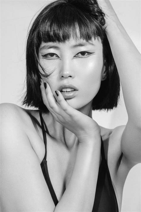 Elena Ros Model