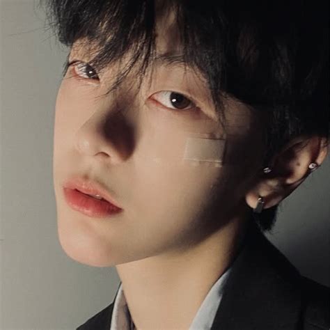Linu Again Linuagain • Threads Say More