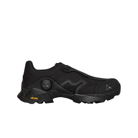 로아 하이킹 미나르 블랙 Roa Kream