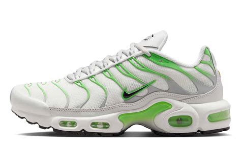 Nike Tn Air Max Plus White Green Strike Dz3671 001 The Sole Supplier