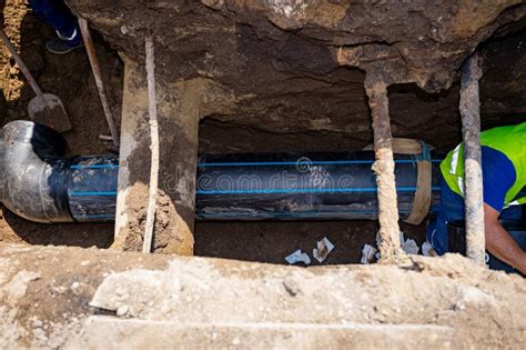 Workers In Trench Working To Assembly New Hdpe Pipeline Stock Image Workers In Trench Working To Assembly New Hdpe Pipeline Stock Image