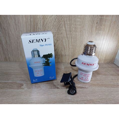 Jual Semny Fitting Lampu Sensor Cahaya Otomatis Sy S11 Shopee Indonesia