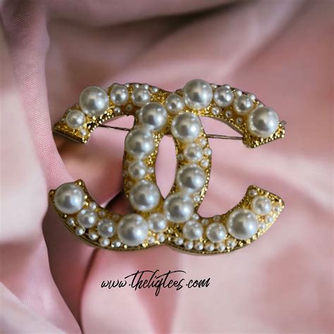 Cute And Classy Pearl Pin The Liqtees™️