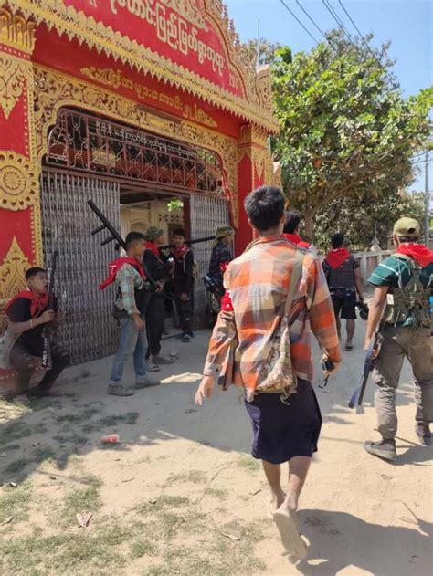 ပခုက္ကူမြို့၊ စက်မှုန်ဇုန် ၆ လမ်းရှိ စစ်တပ်ဂိတ်ကို ဝင်ရောက်တိုက်ခိုက်မ