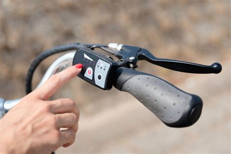 Electric Bike Throttle How Do They Work And Are They Legal