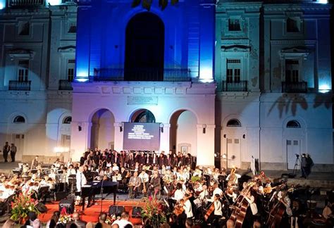 Festival Internacional De Jazz Plaza El Misterio De La Vibración Que Cautiva A Los Músicos En