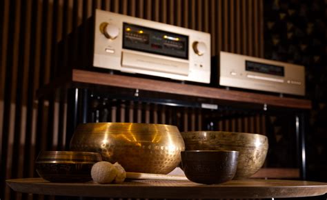 Women S Listening Positive Feedback