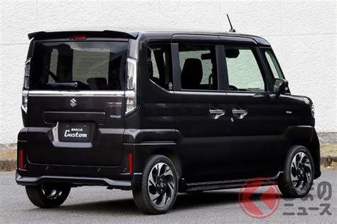 スズキ最新型「快適軽ワゴン」に反響多数！ 「立派」「高級車やん」 軽なのに「オットマン＆ハンドルヒーター」搭載！ 豪華装備で「軽クラス
