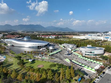 에버랜드 푸바오 있다면 이곳엔 공룡…2년 연속 관람객 1위 광주 최고 관광지는