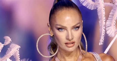 Ihr Body Ist Nicht Von Dieser Welt Candice Swanepoel Oben Ohne
