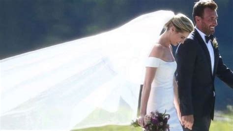 Erin Andrews Shares Wedding Photos Abc News