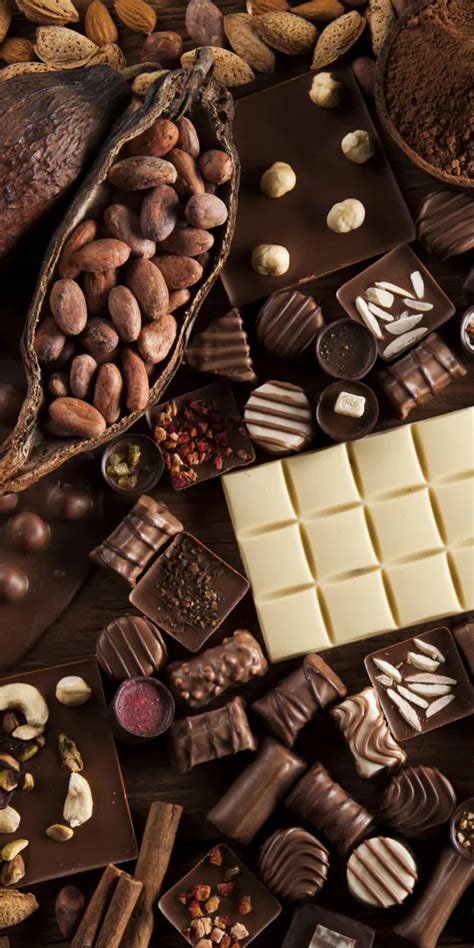 Шоколад Белый Молочный Ассортимент Конфеты 2304x3840 обои для рабочего стола