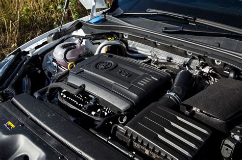 Какое расположение автомобильного двигателя лучше: продольное или ...