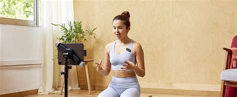 Amazon Com JBL Quantum Stream Wireless USB C Wearable Wireless Streaming Microphone For