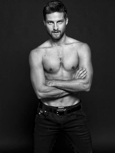 Eddy Vilard