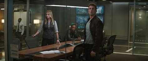 Look Nearly 100 Hi Res Stills From Captain America Civil War