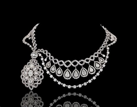 38 Best Nirav Modi Images On Pinterest Diamond Jewellery Diamond Jewelry And High Jewelry