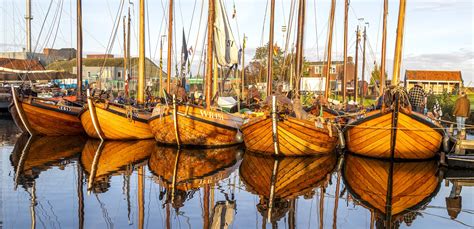 Botter Eb25 Tijdens De Prijsuitreiking In Almere Werden Dick Ruud En Theo Verrast Met De Vbb